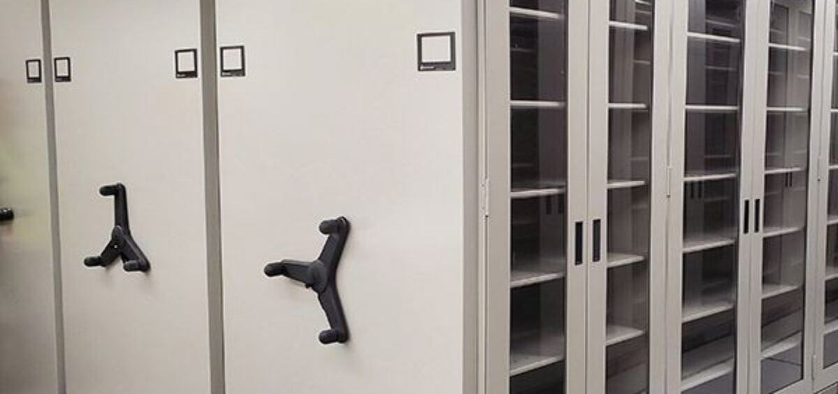 Ventilated Laboratory Cabinets: Streamlining Pharmaceutical R&D - Donnegan